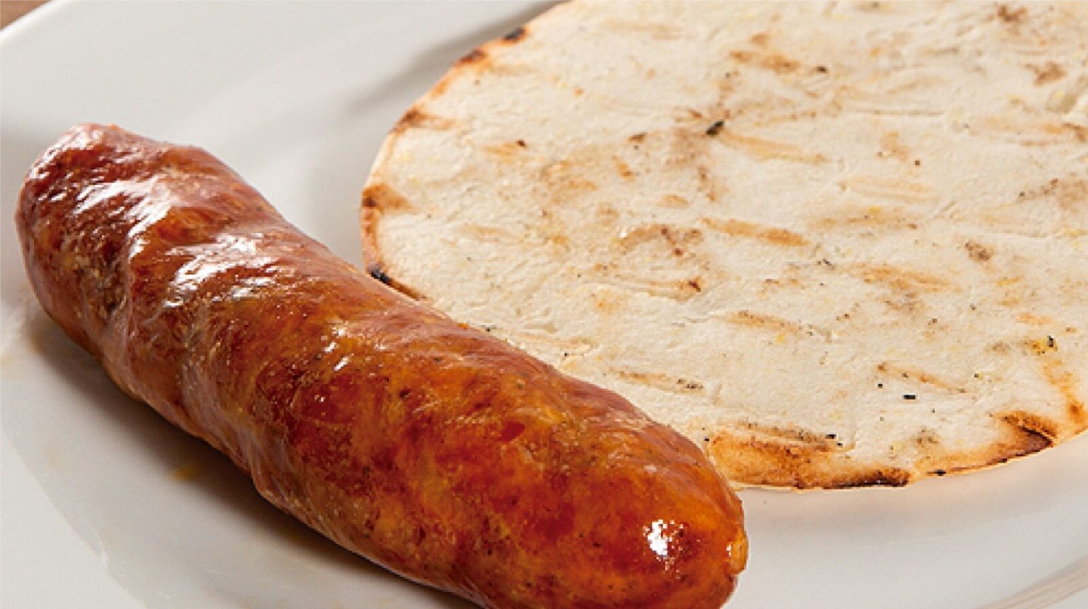 AREPA CON CHORIZO – Buñuelos Mix